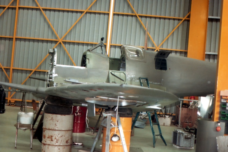 SPITFIRE MK.VIII VH-HET | Pay's Air Service